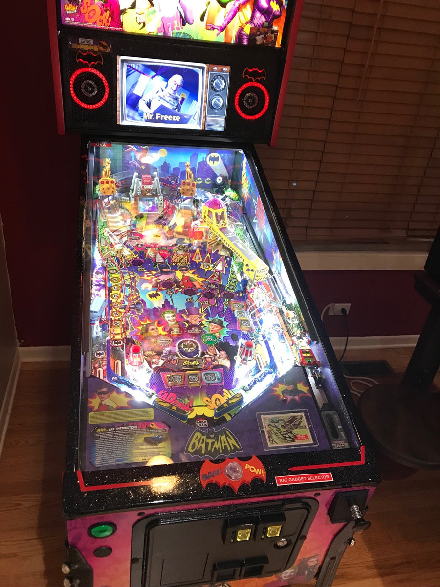 Batman 66 KaBoom Custom Lockdown bar Badge! – The Mod Couple